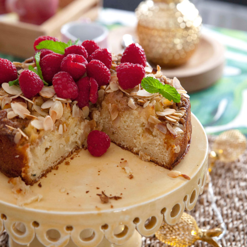 Tropical Crumble Cake | Rhodes Food Group